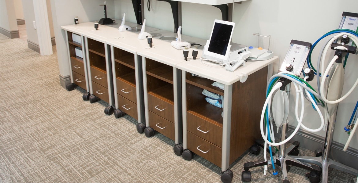 Mobile Deployment Dental Carts | Ergonomic Products