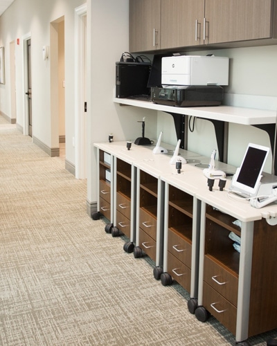 Doctor Specialty - Dental Carts | Ergonomic Products